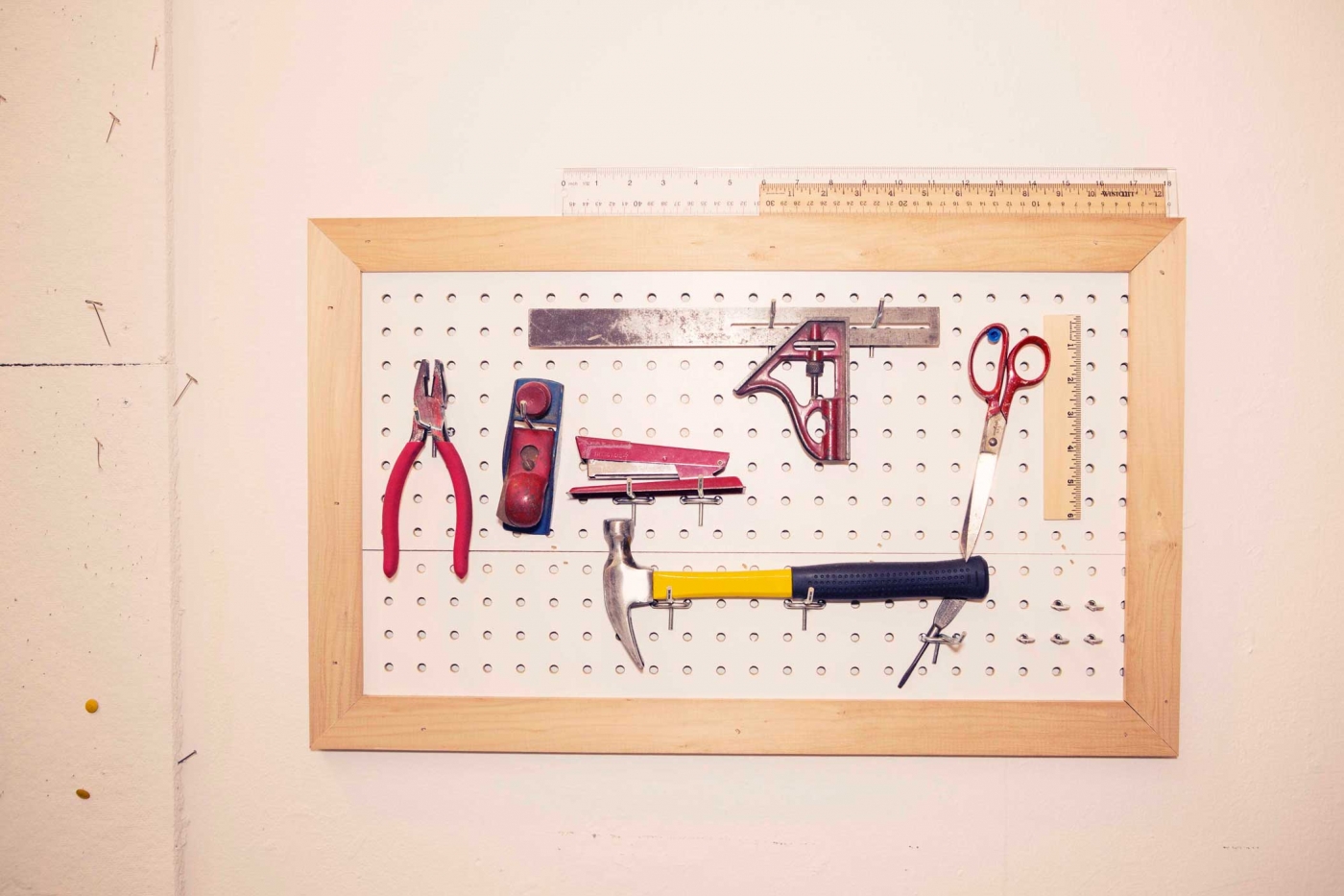 With Alex Mill, Alex Drexler Offers Guys a Complete, Consistent Uniform ...